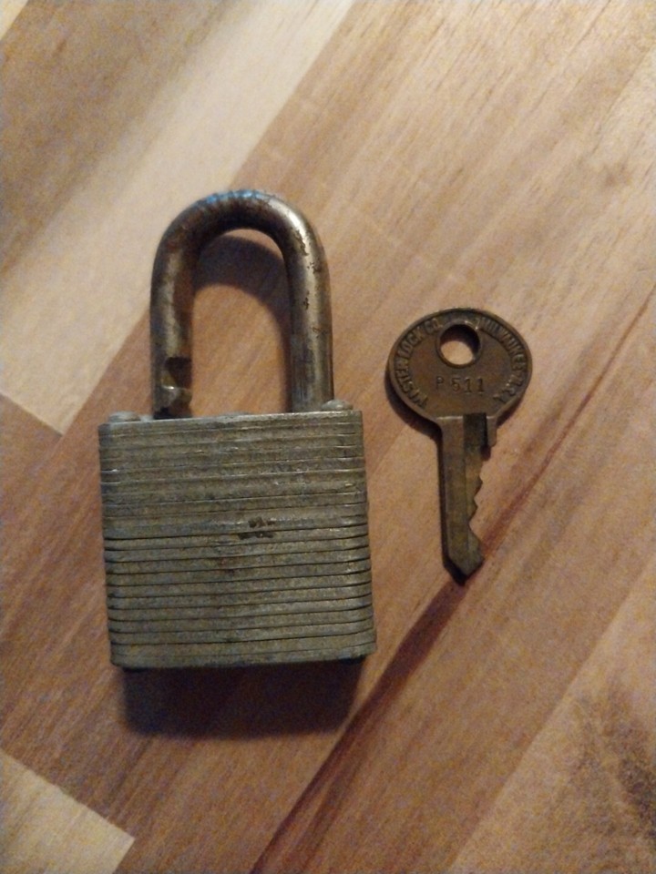 Vintage Master Lock No 7 With Lion Key | eBay