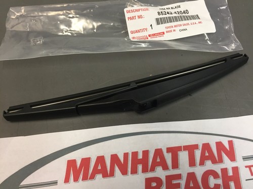 2013-2018 Toyota RAV4 Rear Wiper Blade NEW Genuine Toyota OEM 85242 ...