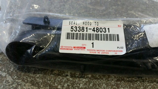 Lexus Rx400h 53381-48031 Toyota Seal Hood to Radiator Support ...