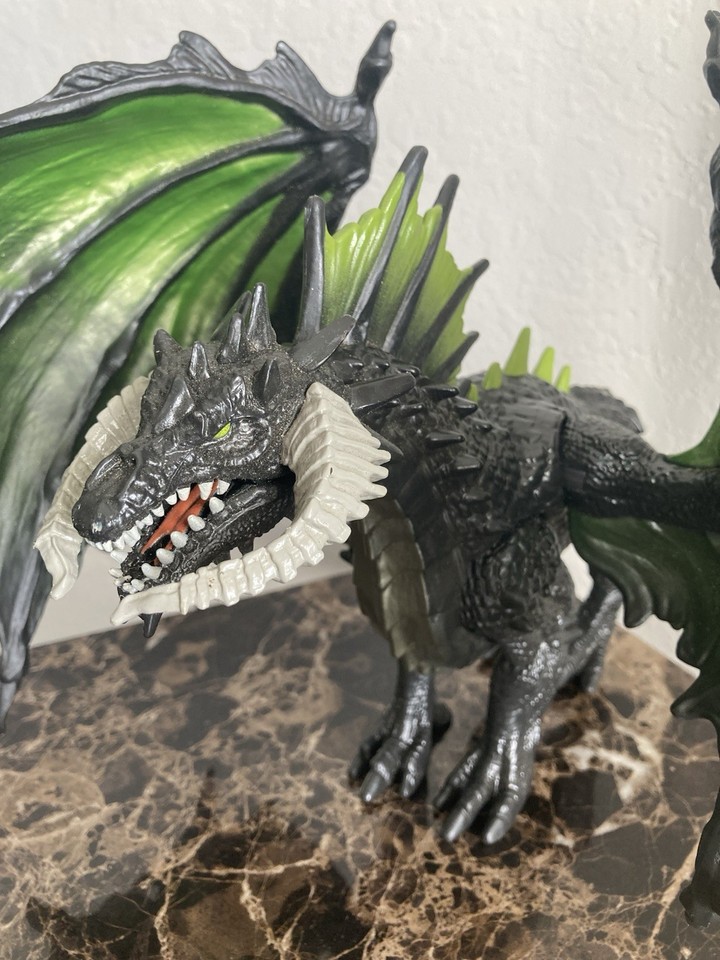 Dungeons & Dragons Honor Among Thieves Rakor Dragon Figure Missing Tail ...