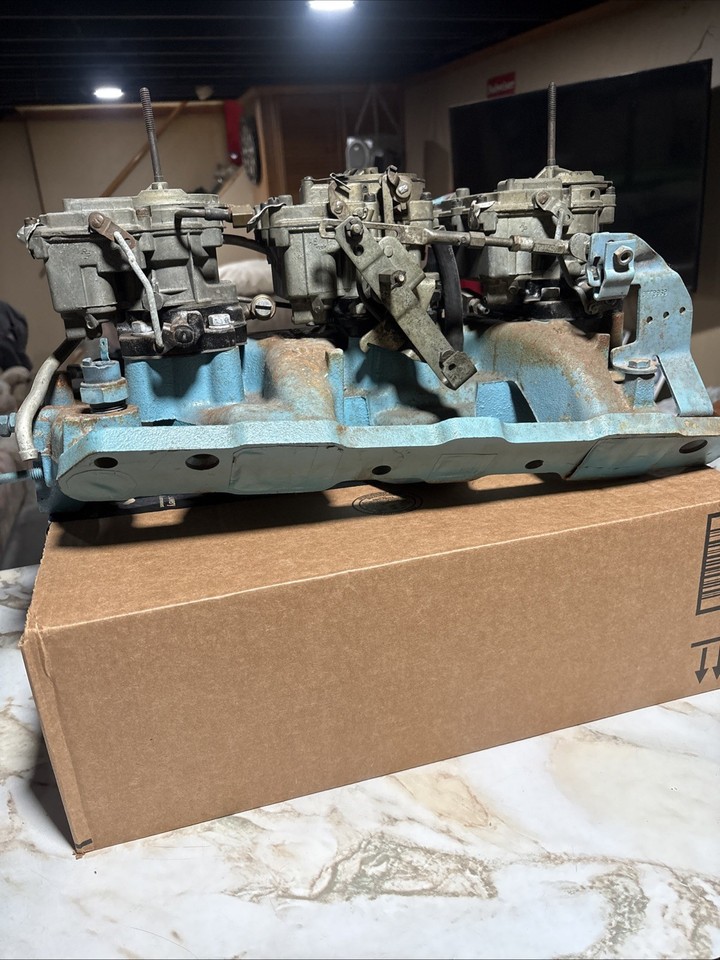 Pontiac GTO Tri Power Intake And Carb Assembly | eBay