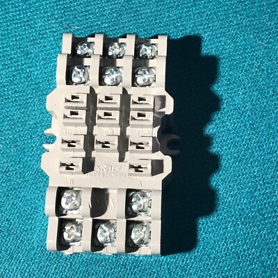 Relay socket, 11-pin rectangular for 3PDT, 10 Amp, not din mount | eBay