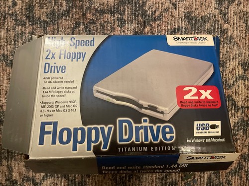 SmartDisk External USB Powered Floppy Disk Drive Titanium Edition ...