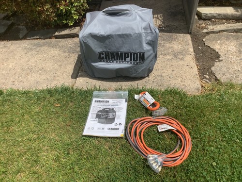 Champion Power Equipment 100478 2000-Watt Portable Inverter Generator ...
