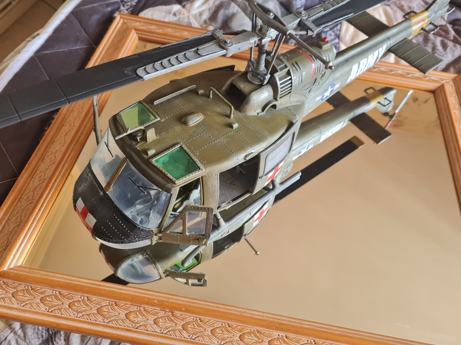 Hobbyboss 81806 - 1/18 Bell UH-1 Huey B Built And Painted ...