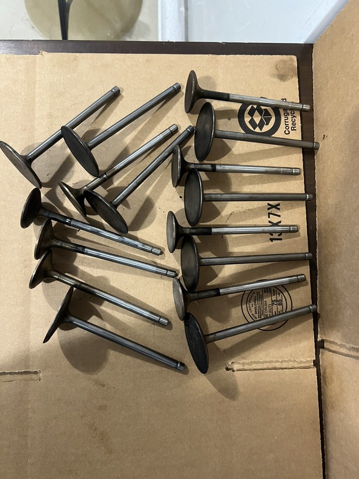 CHEVROLET PERFORMANCE TITANIUM Intake & Exhaust Valve 2.020 LS7 ...