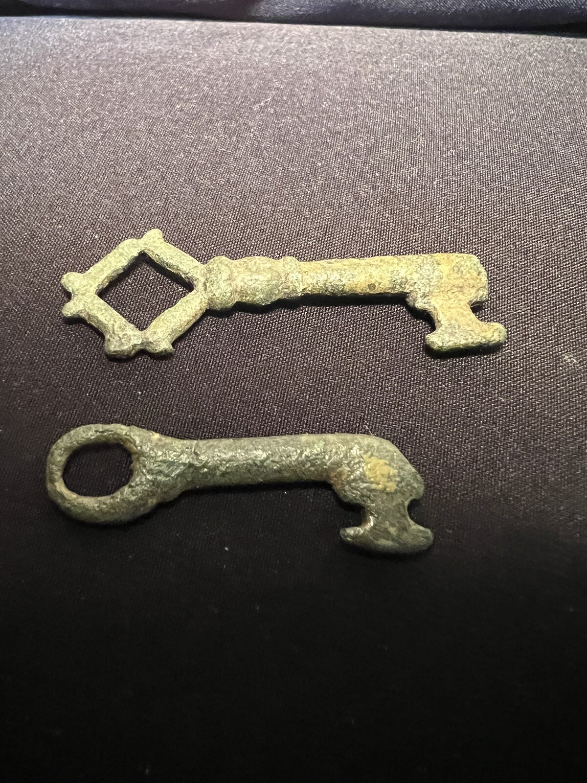 Two Medieval casket keys nice condition 1200 - 1400 | eBay UK