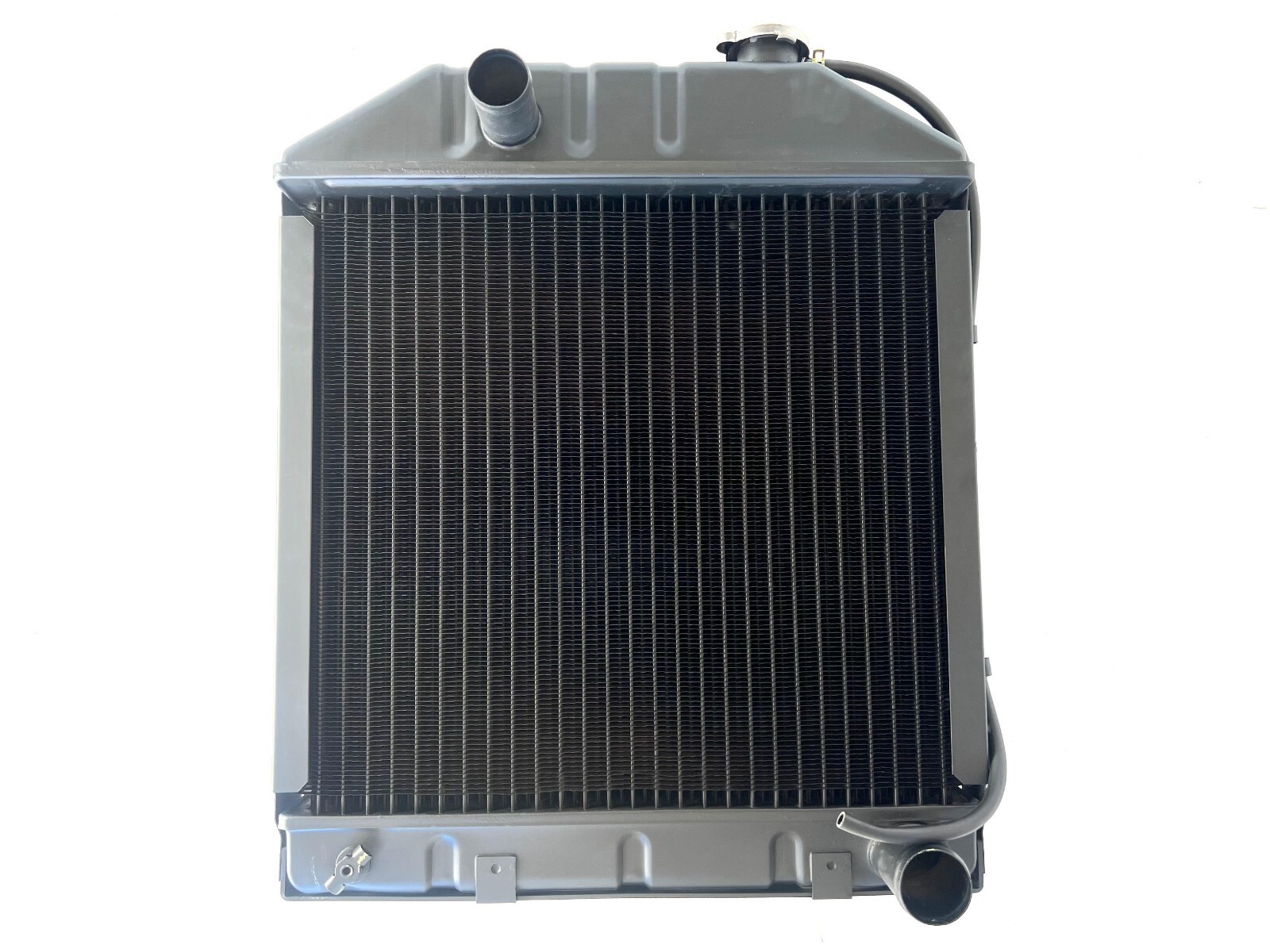 C7NN8005H For Ford Tractor Radiator 2000 2600 3000 3600 4000 4610 ROW 4 ...