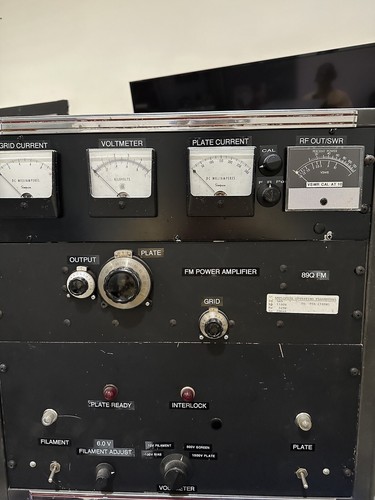 Vintage FM Radio Tube Power Transmitter Pulled From Pirate Radio ...