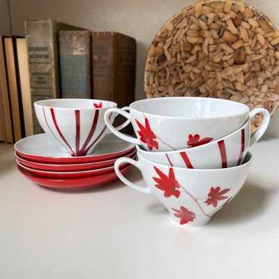 Mikasa Pure Red Flat Cup and Saucer Set Service for Four Porcelain SL ...