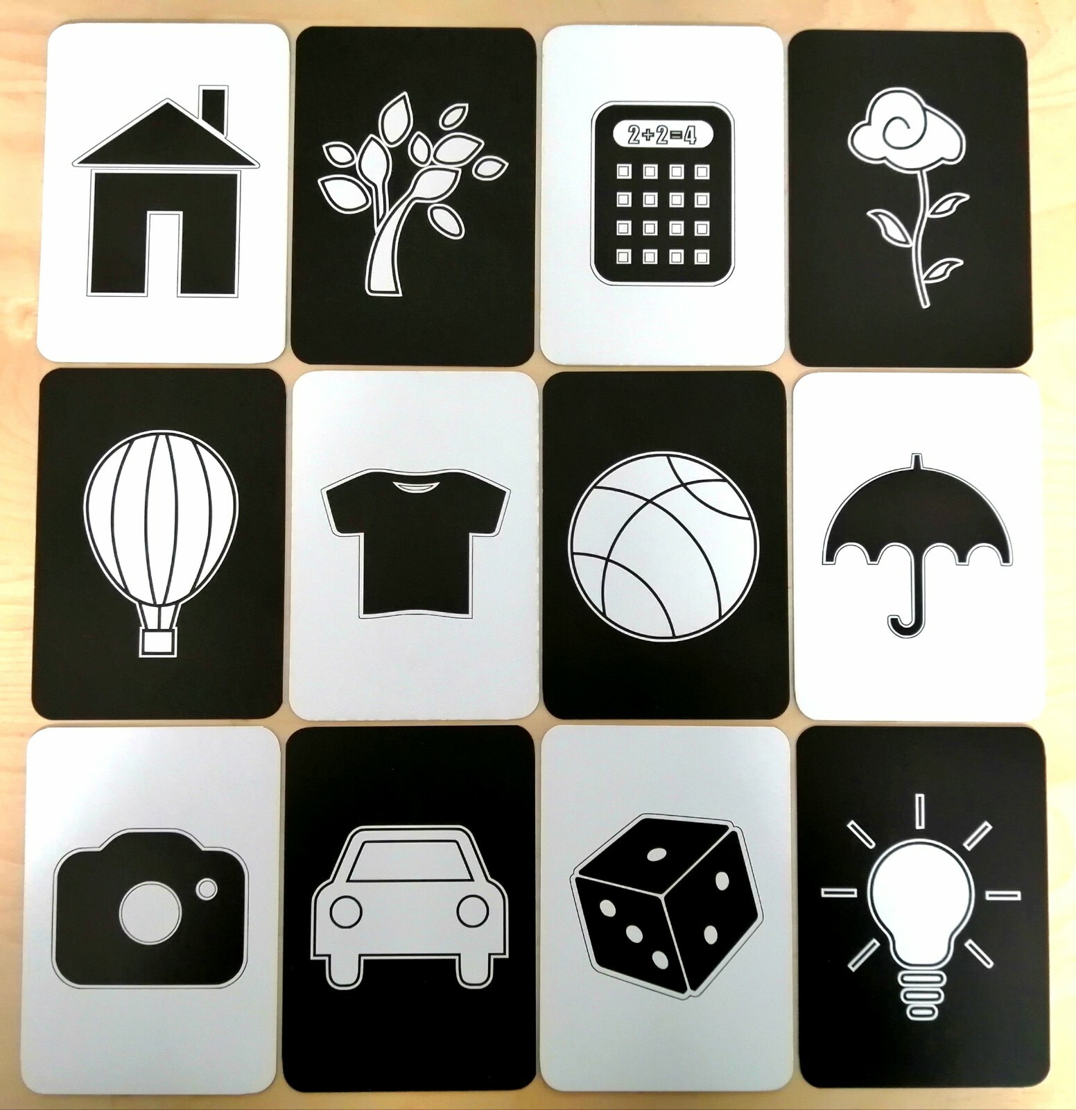 24 Design Black White Colour Baby Sensory Development Flash Cards ...