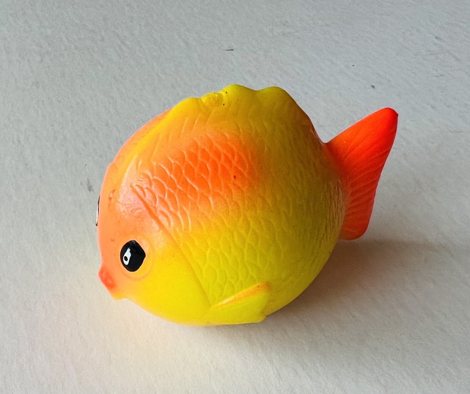 6 PC FISH BALL Toy-Stress Relief-Squeeze IT-Catch IT-Stress IT-Play ...