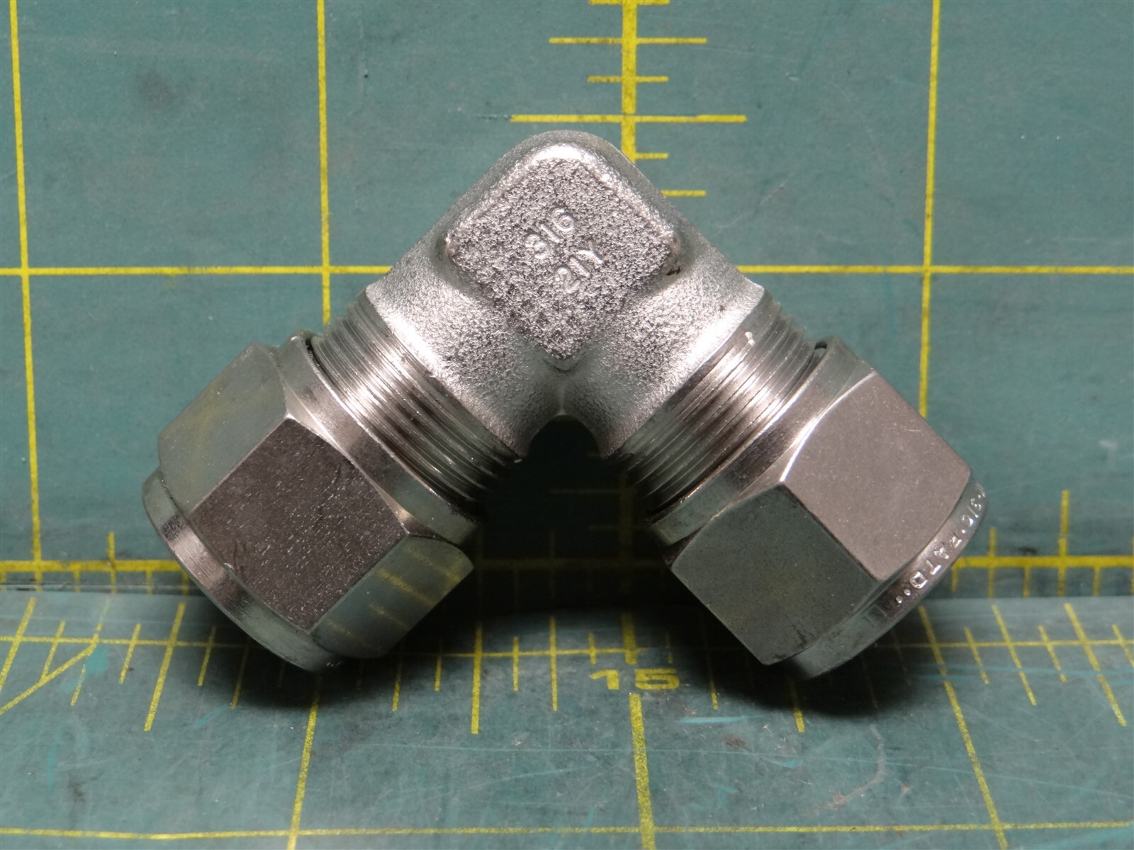 Gyrolok 8LU316 LU Union Elbow, 1/2" Tube Fitting to 1/2" Tube Fitting ...