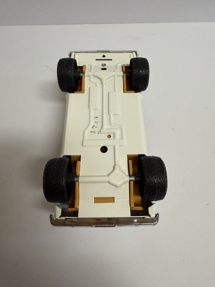 Vintage ERTL Chevy Pick-Up Truck Square Body RCSB Bell System 7" Long ...