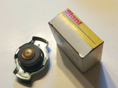 Stant SP 8 Radiator Cap | 4 Pound | Lev-R-Vent | Blue | Aftermarket