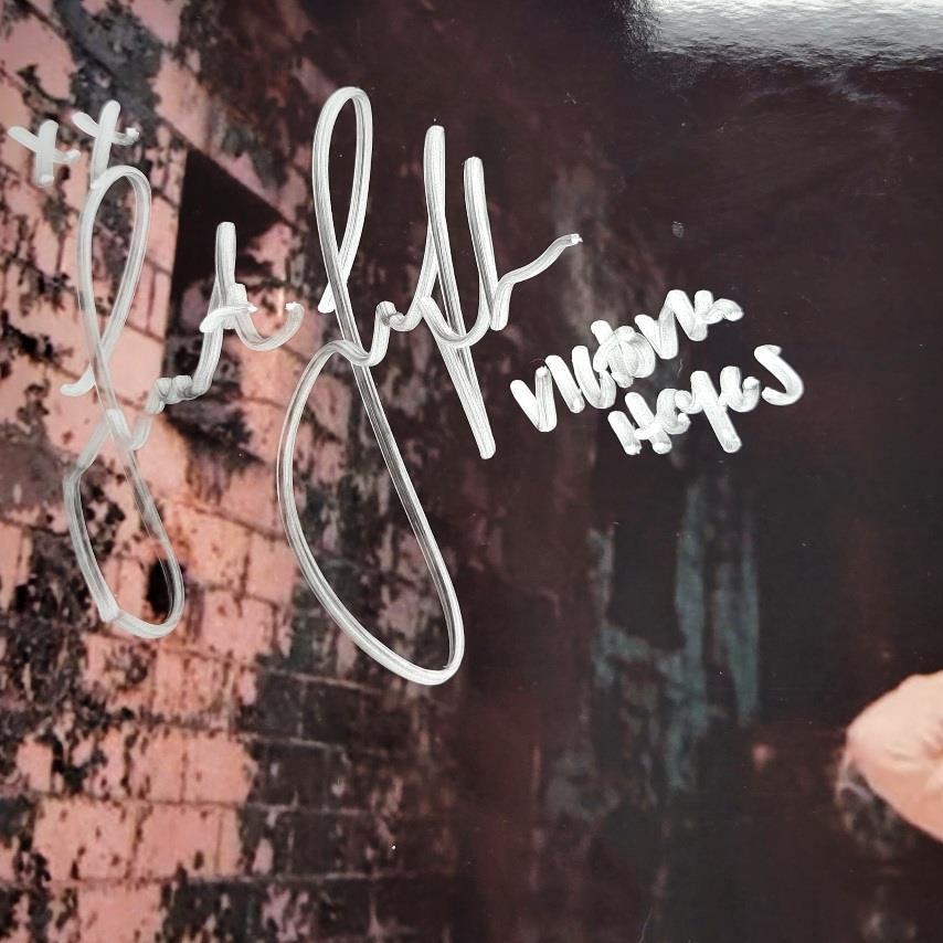 Samantha Scaffidi signed Terrifier 2 Victoria Heyes 8x10 photo #4 ...