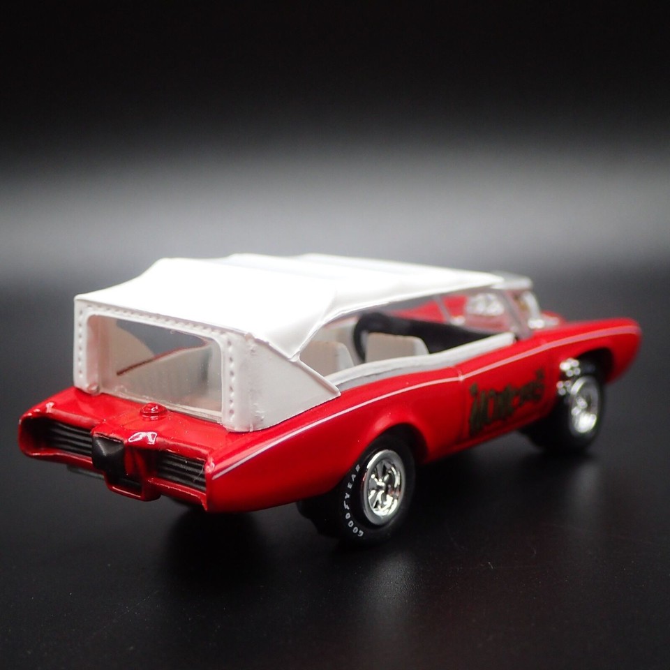 THE MONKEES MOBILE 1966 66 PONTIAC GTO 1/64 SCALE COLLECTIBLE DIECAST ...
