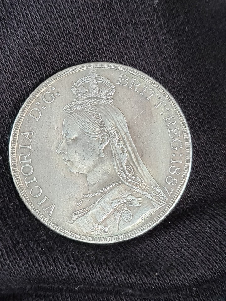 WALES QUEEN VICTORIA WELSH DRAGON 1887 RETRO PATTERN GOTHIC CROWN COIN ...