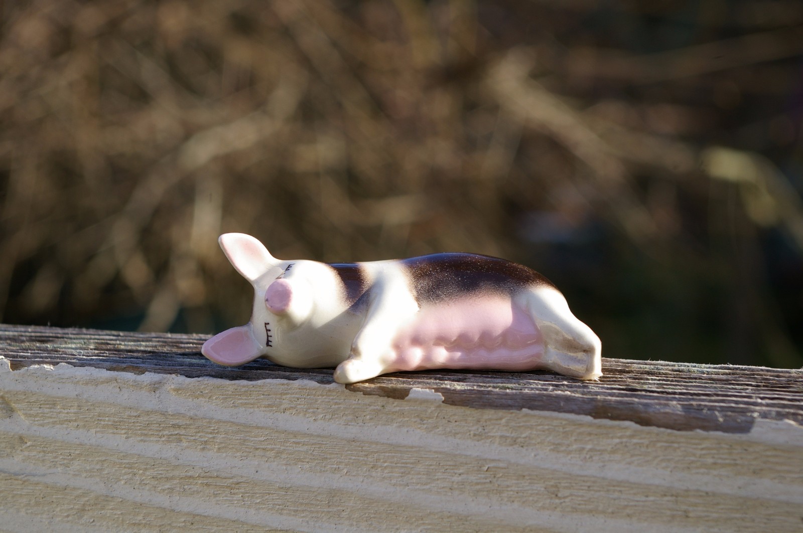 Sow Farm Pig Pink Black White Piggy Figurine Enamel 3" Laying Down ...