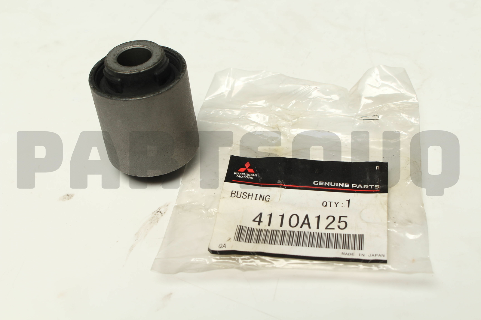 4110A125 Genuine Mitsubishi BUSHING,RR SUSP LWR ARM | eBay UK