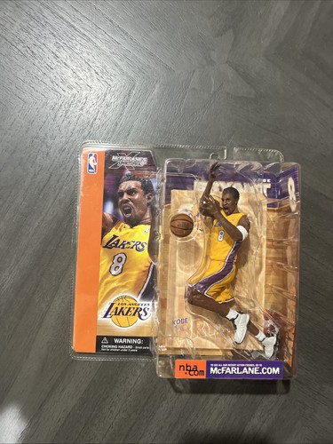 McFarlane Series 1 NBA Kobe Bryant Basketball Figure Los Angeles Lakers ...
