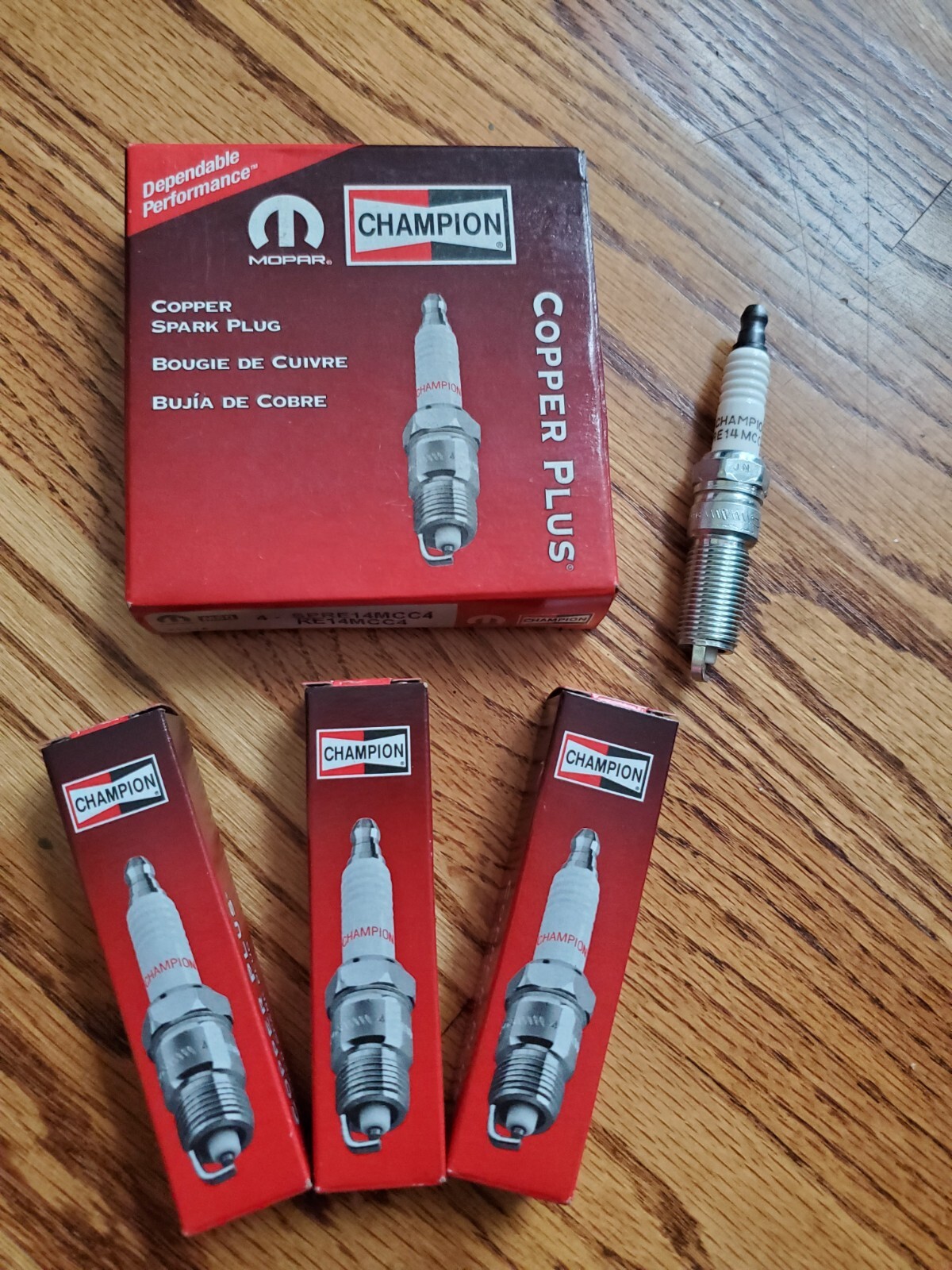 Champion RE14MCC4 - Alternative spark plugs