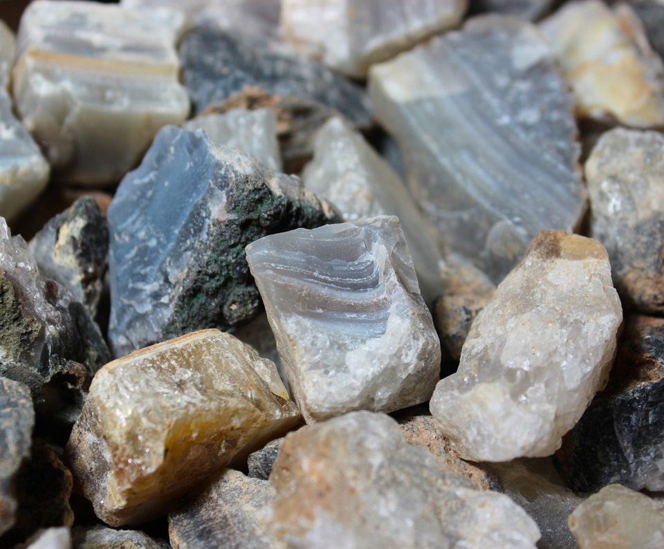Natural Quartz and Chalcedony - Rough Rocks for Tumbling - Bulk ...