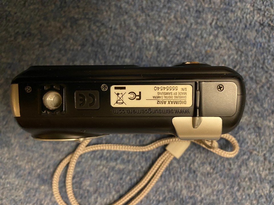 Samsung Digimax A502 5.0MP Digital Camera + Carry Pouch + User Manual ...
