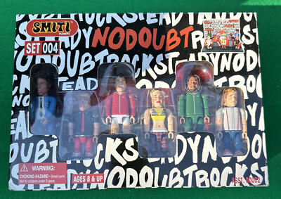 NO DOUBT ROCKSTEADY SMITI PLAYSET 38 PIECE PLAY SET FIGURES STAGE ...