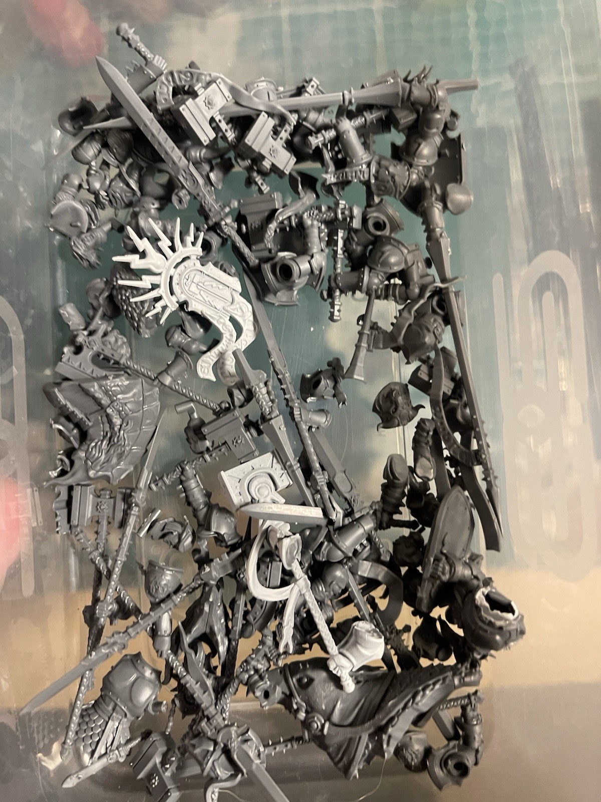 Stormcast Eternals Bits, Swords, Hammers, Dragon Heads, Heads, Shields ...