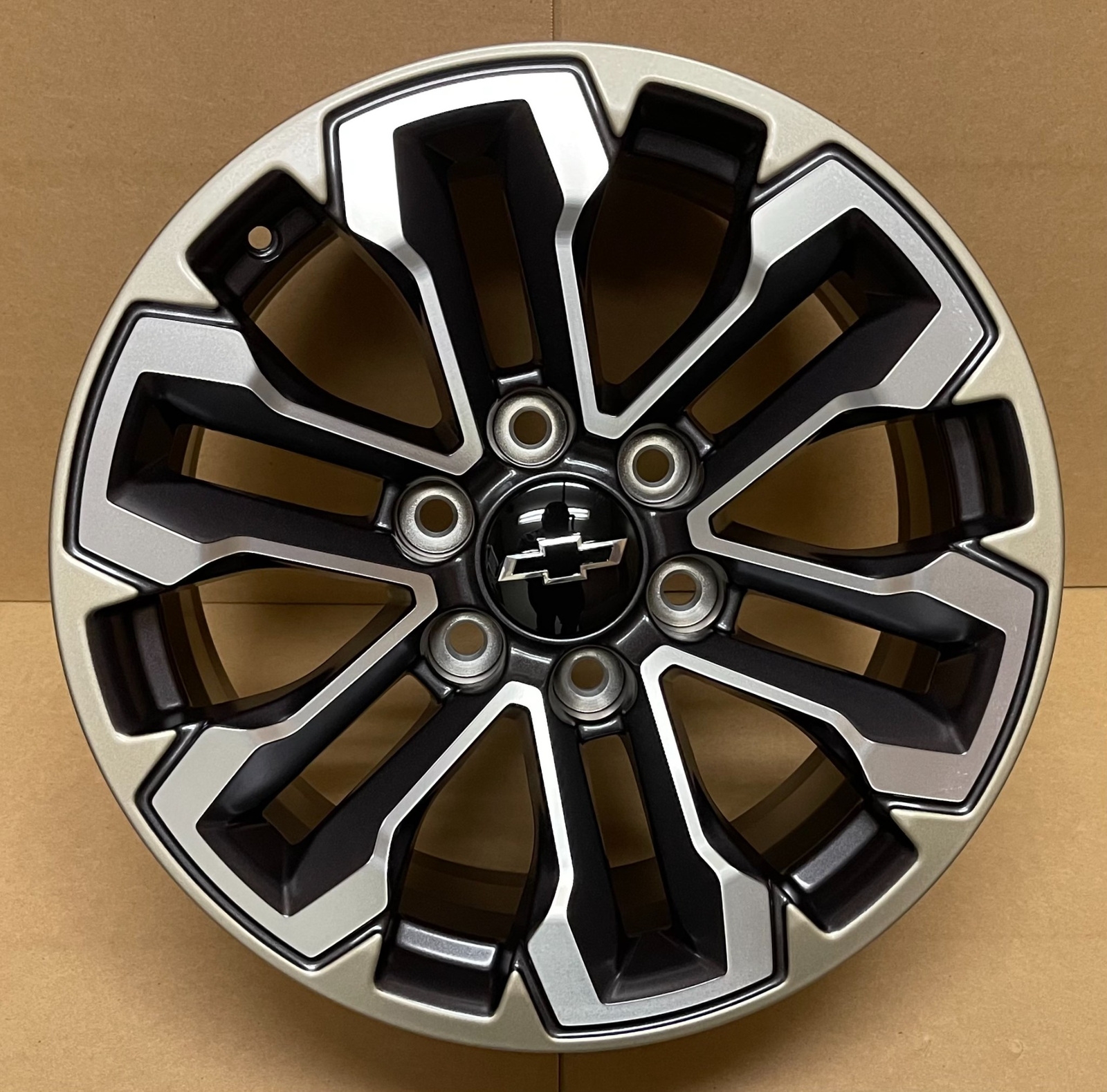 Set of 1999-2024 Chevrolet Silverado 1500 Tahoe 18" Satin Graphite ...