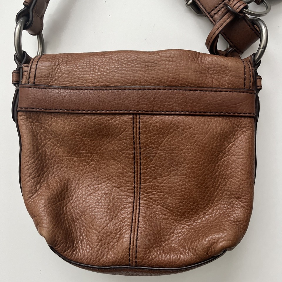 Fossil Maddox Brown Caramel Leather Crossbody Bag With Key Lock Closure ...