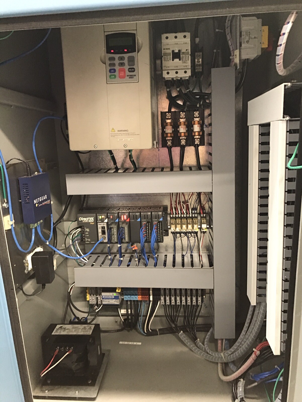 1 1/4” Genca Extruder 24:1 with Control Panel 4 Die Zones 4 Zone Barrel ...