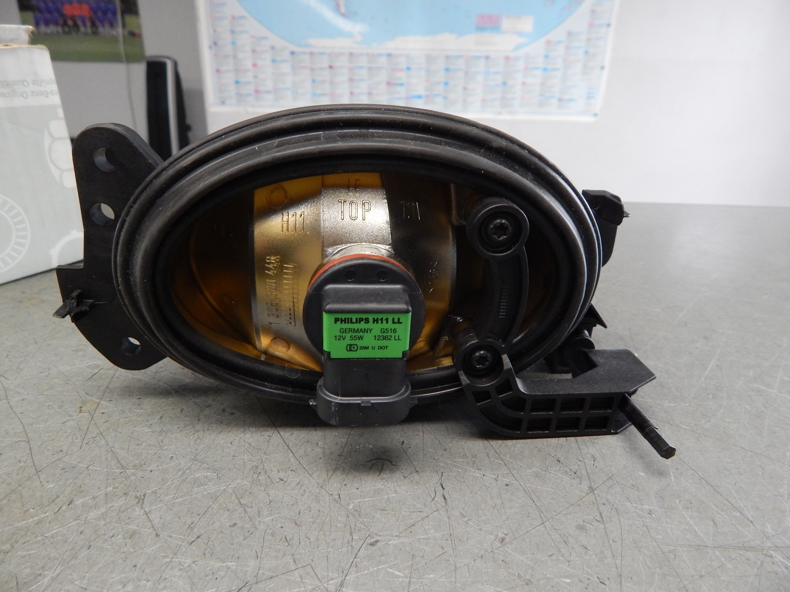 ML350 ML550 E350 E550 SL550 C300 G500 GL450 GL550 FOG LIGHT LEFT ...