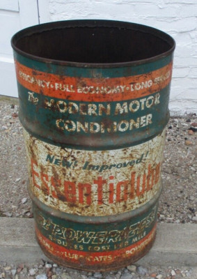ESSENTIALUBE Motor Oil 30 Gallon Barrel Drum Great Rusty Graphics LOCAL ...