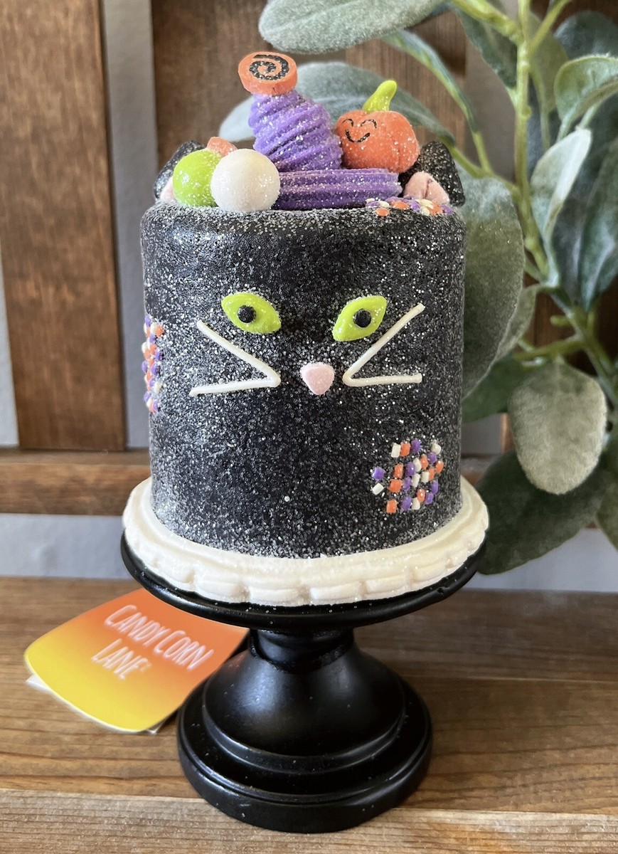 Candy Corn Birthday Cake Candy Corn 🍬🌽🍰 This Checkered Candy