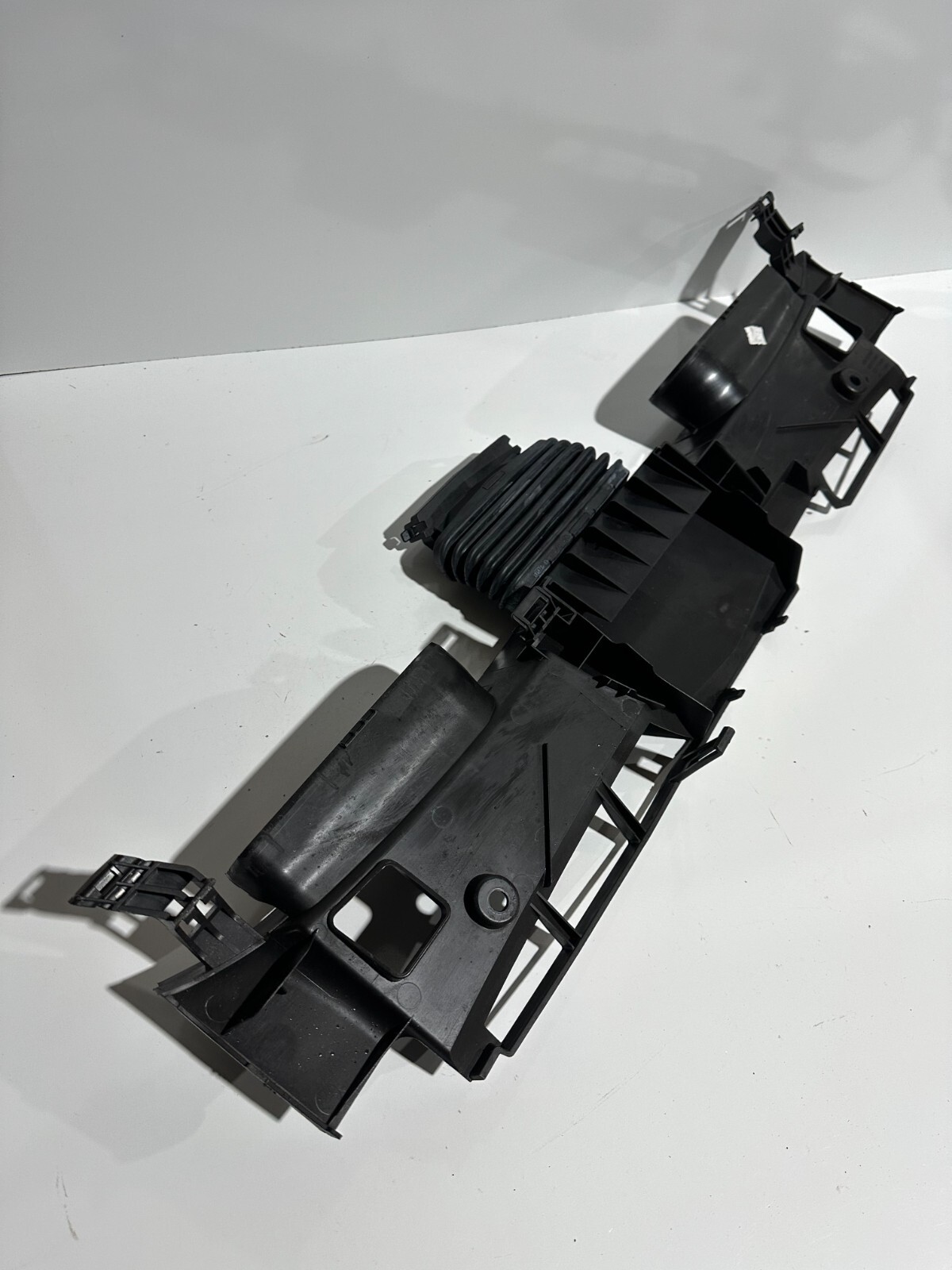 2013-2016 MERCEDES-BENZ E400 Front Slam Panel Top Cover A2125000855 OEM ...