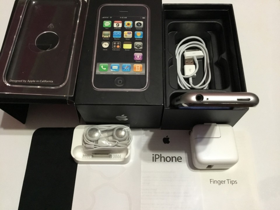 Rare Apple iPhone 1st generation 2G - 8GB - MA712LL/A - Serial numbers ...
