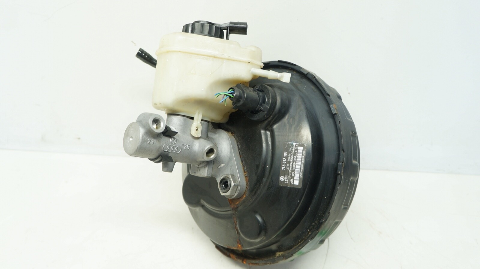 2007+2008+2009+Audi+Q7+4.2l+Power+Brake+Booster+Master+Cylinder+OEM+7l8 ...