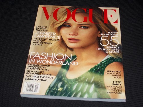 2015 DECEMBER VOGUE MAGAZINE - JENNIFER LAWRENCE COVER - L 13201 | eBay