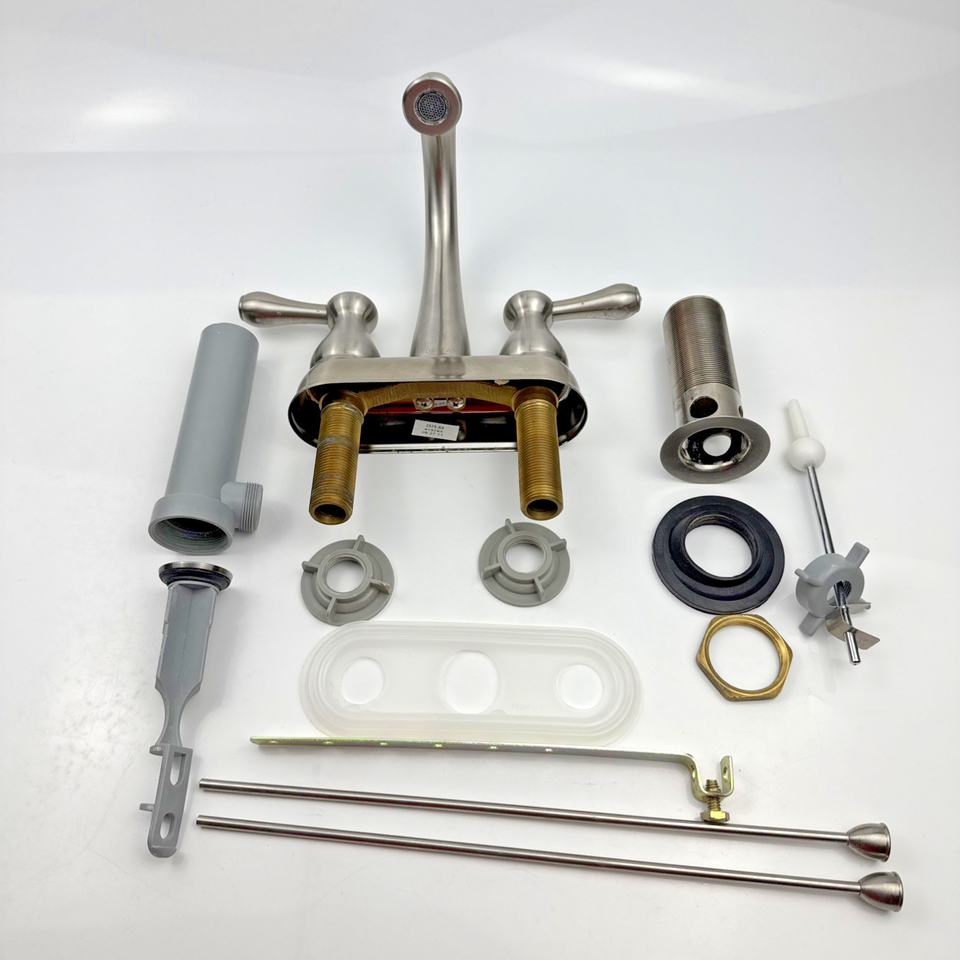 Delta Leland Collection #2575-SS 4” Centerset 2-Handle Bathroom Faucet ...