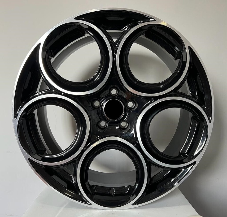 Set 4 Compatible Alloy Wheels Alfa GT GTV 147 156 164 from 18" New ...