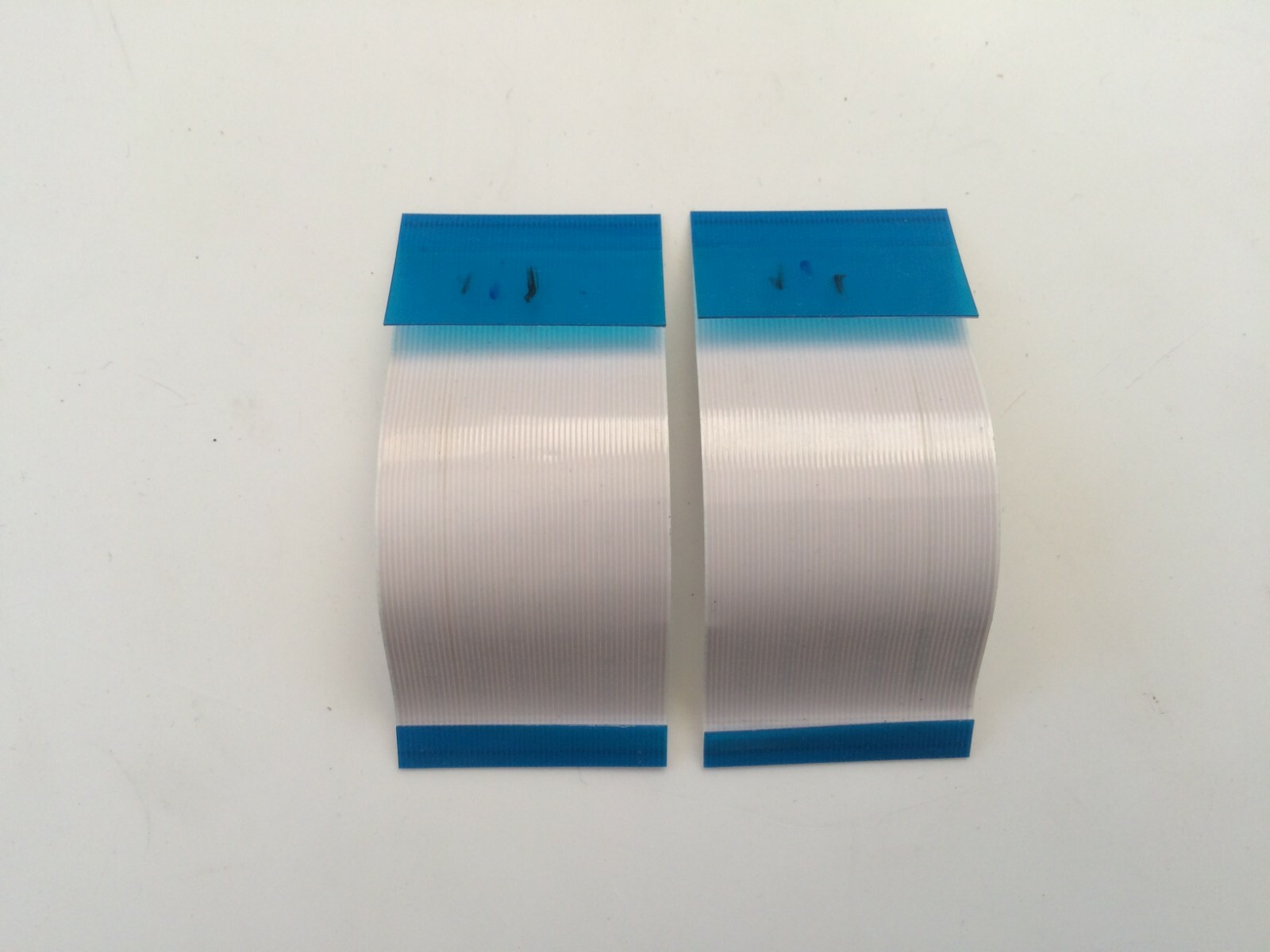 50-pin LVDS Flex Ribbon Cable Pair / Hitachi 42HXT12U LED TV / Genuine ...