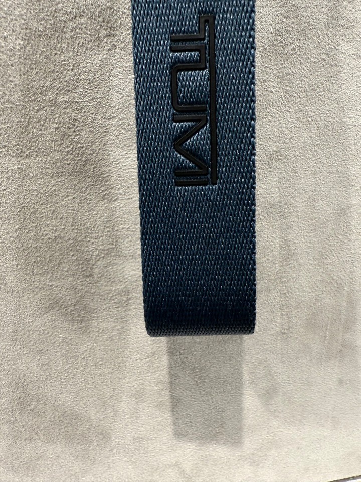 NEW Tumi Carabiner with LOGO Webbed Loop Key Ring Keychain - STORM ...