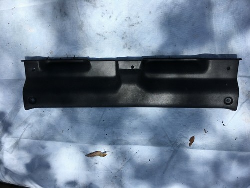 2000 Lexus IS200 IS300 BOOT TRUNK LATCH TRIM COVER INTERIOR 99 00 01 02 ...