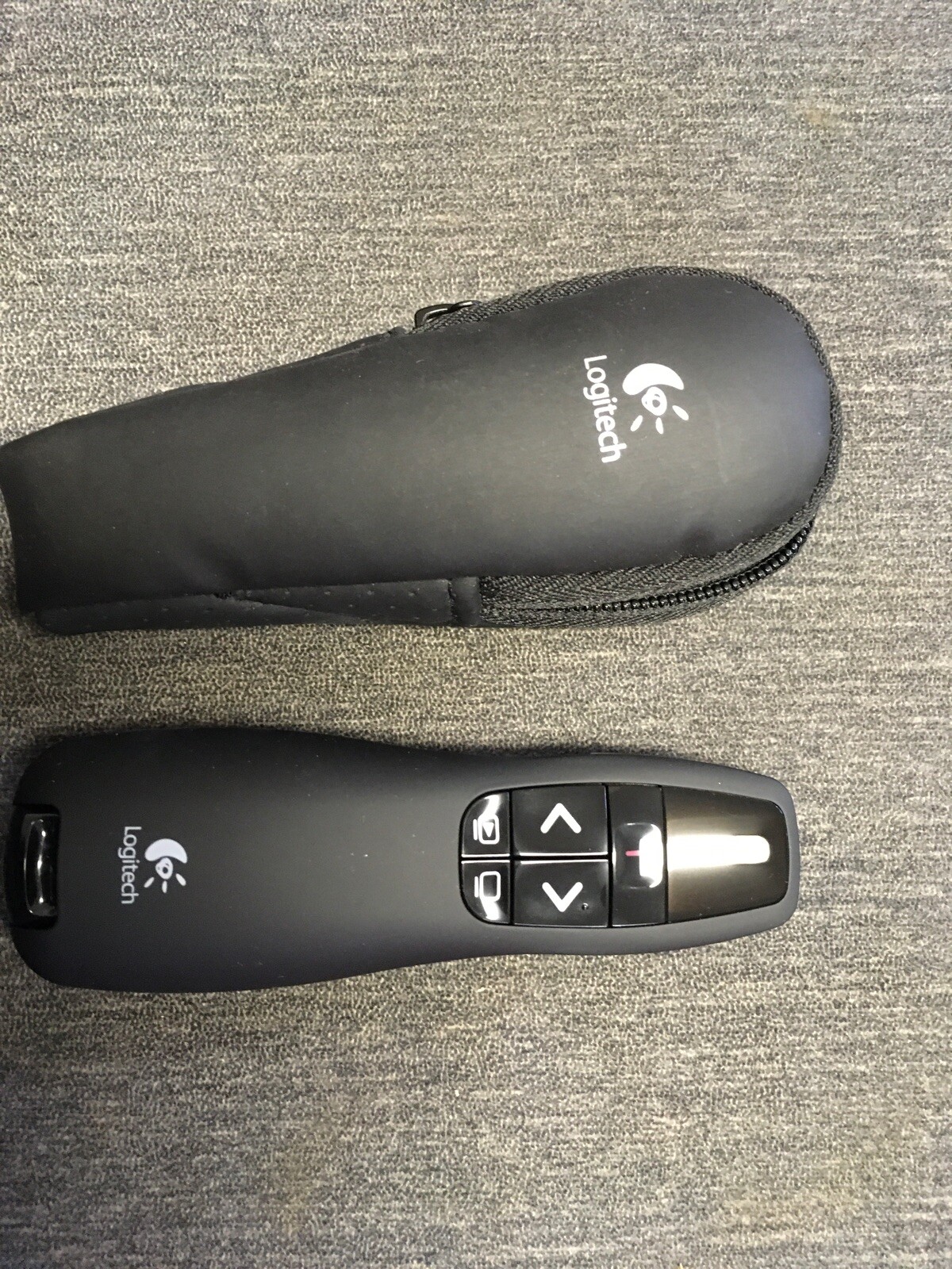 Logitech 60825-1 Laser Pointer with Case Great Condition USB Included ...
