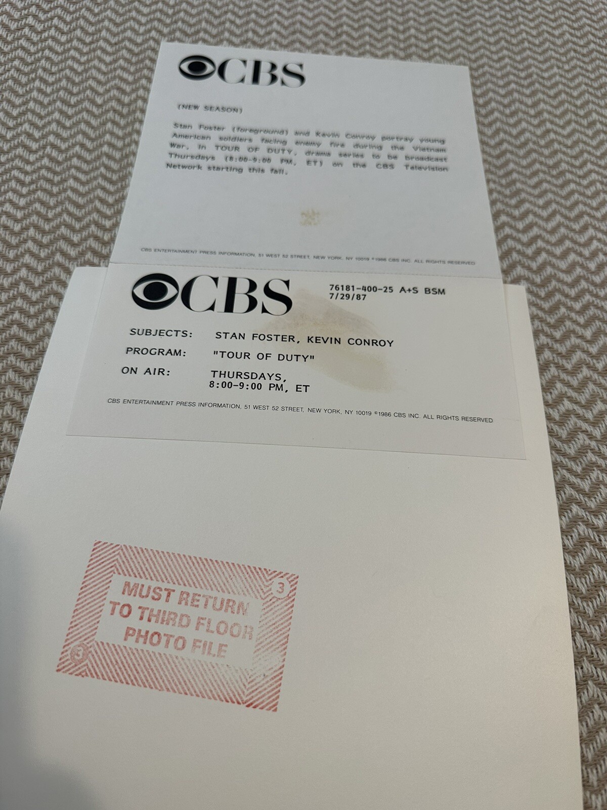 1987- Press Photo "Tour of Duty" on CBS-TV -Stan Foster,Kevin Conroy ...