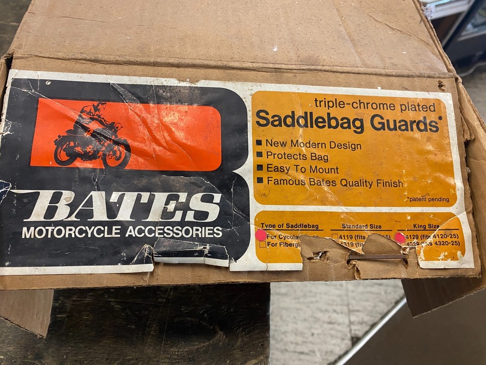 NOS Bates Hard Saddlebags Vtg Honda CB Harley KZ Yamaha XS Old Skool ...