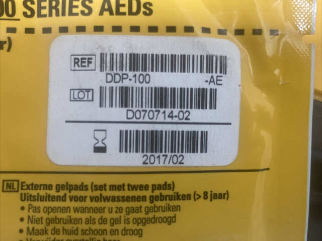 Defibtech Lifeline AED Defibrillator Reviver Ddu-100a Adults Pads Bag ...