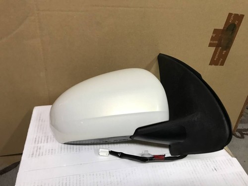 Passo KGC30 Side Door Mirror RH Pearl White for Passo Used, Functional ...